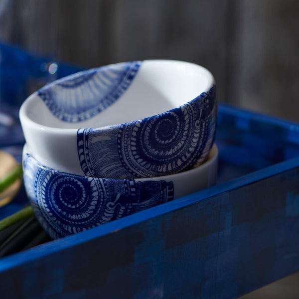 ShellsSnackBowls_SLSB-625_BlueTray_CU_SQ_1_600x.jpg?v=1734092008